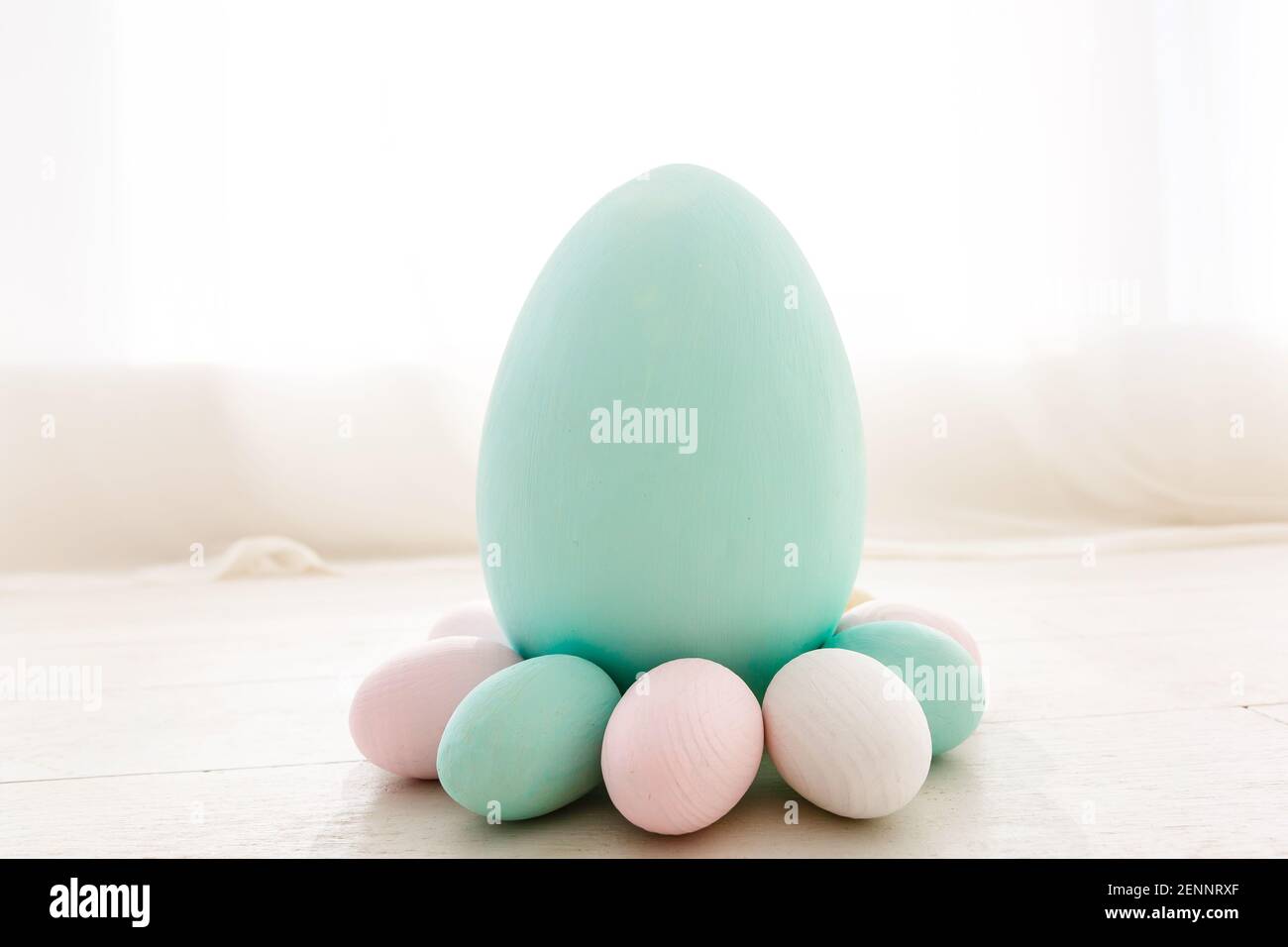 Easter eggs of different sizes Stock Photo - Alamy