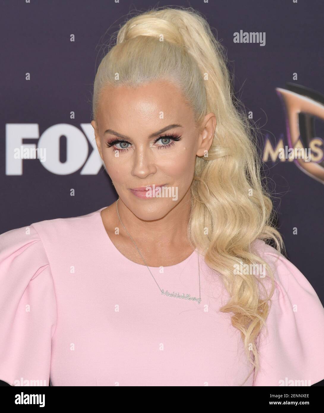 Jenny Mccarthy Arrives At The Masked Singer Season 2 Premiere Held At