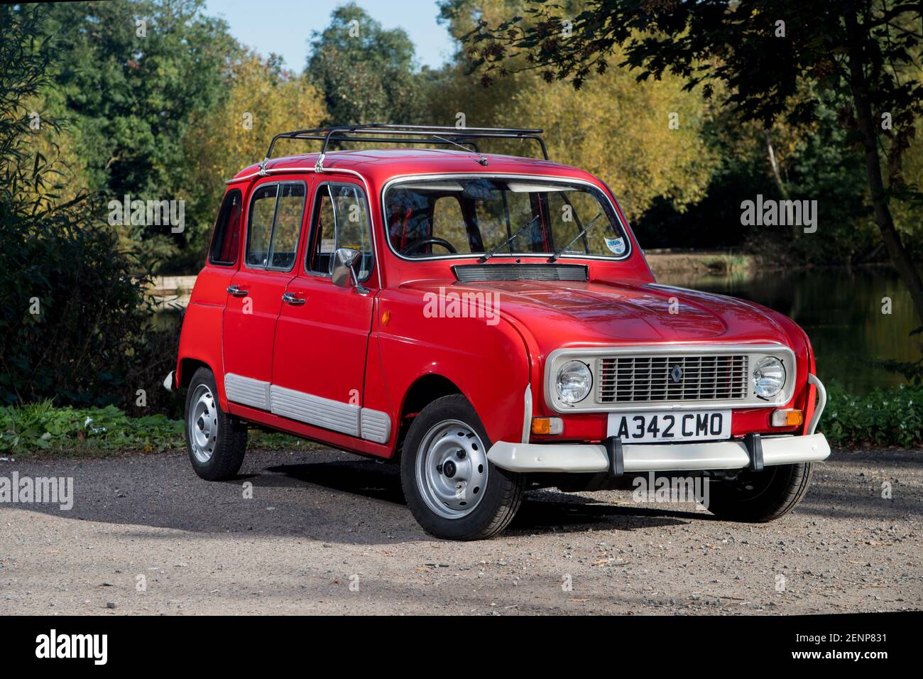 1984 Renault 4 GTL French small car Stock Photo - Alamy