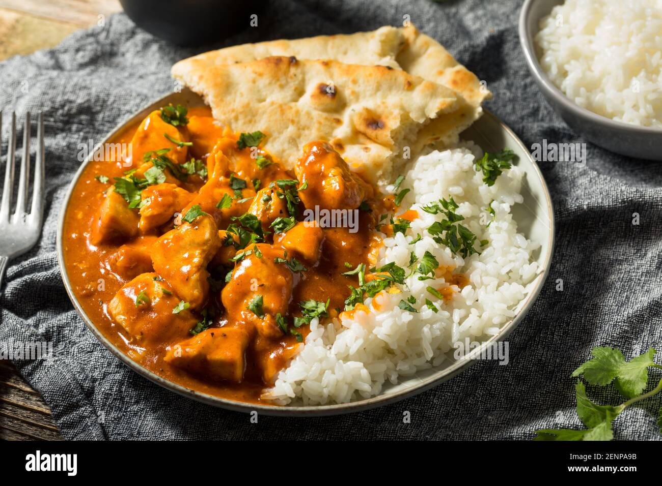 Homemade Indian Butter Chicken with Rice and Naan Bread Stock Photo - Alamy