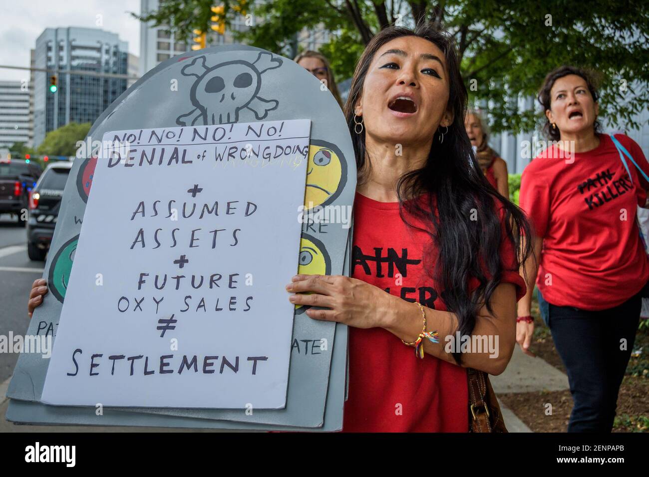 Members of P.A.I.N. (Prescription Addiction Intervention Now) and Truth ...