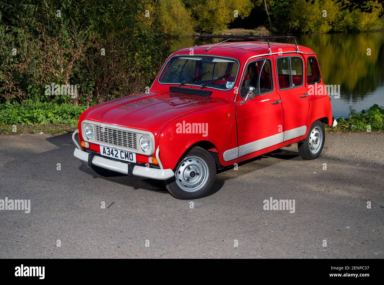 1984 Renault 4 GTL French small car Stock Photo - Alamy