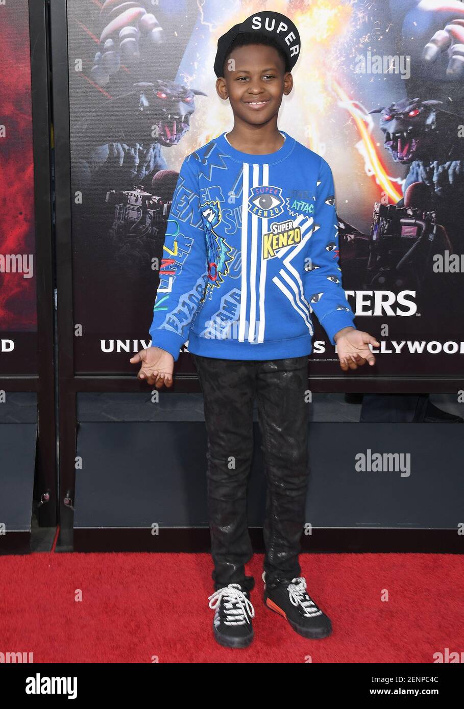 Evan Alex arrives at the Opening Night of Universal Studios' HALLOWEEN ...