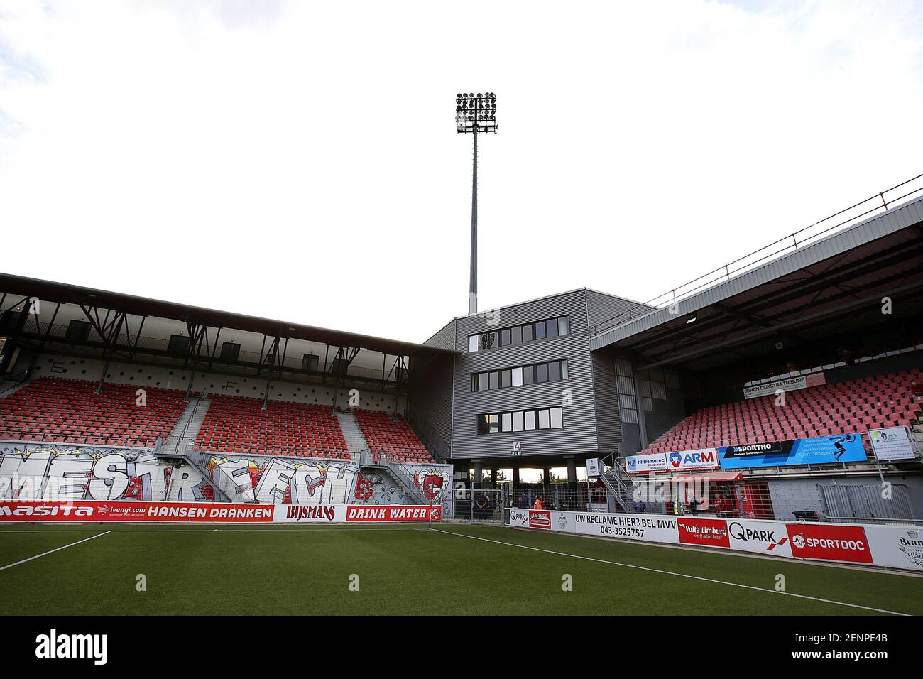 MAASTRICHT- football, 13-09-2019, stadion de Geusselt, MVV Maastricht ...