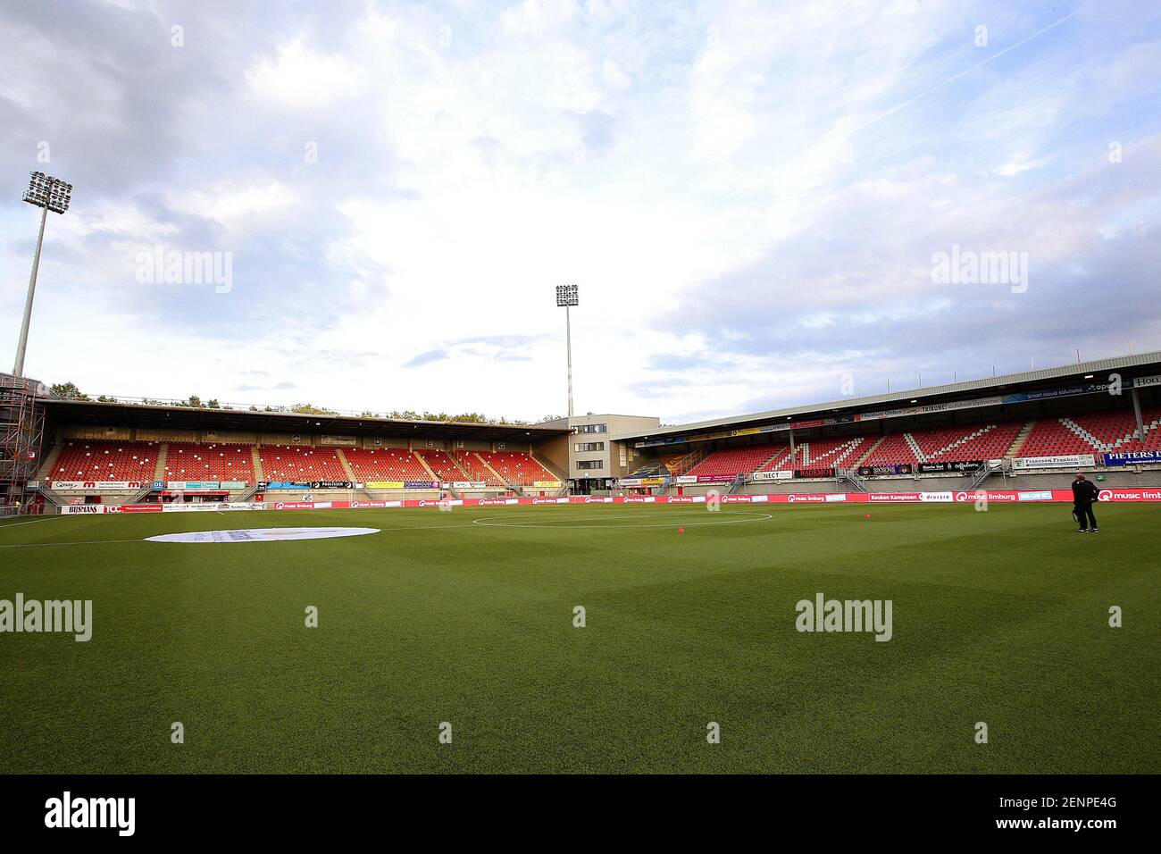 MAASTRICHT- football, 13-09-2019, stadion de Geusselt, MVV Maastricht ...