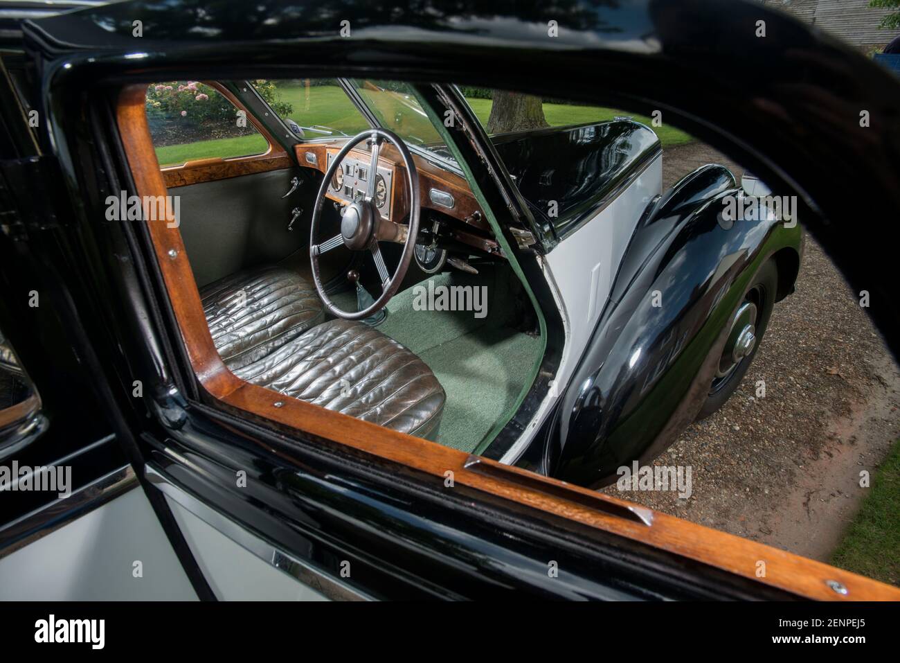 1954 Riley RME classic British saloon car Stock Photo - Alamy