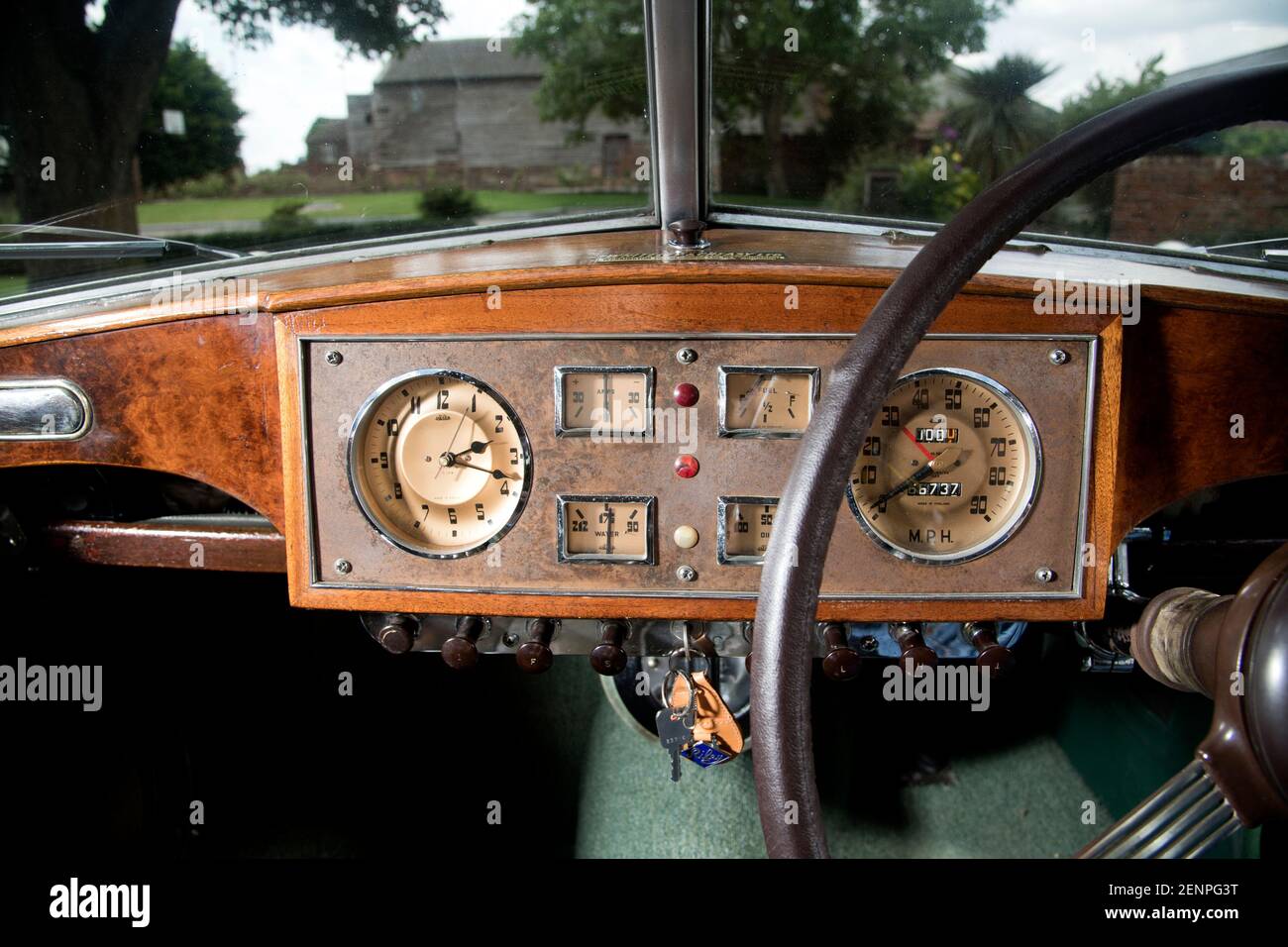 1954 Riley RME classic British saloon car Stock Photo - Alamy