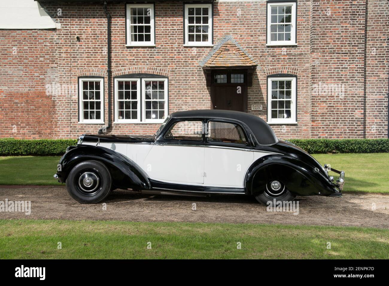 1954 Riley RME classic British saloon car Stock Photo - Alamy