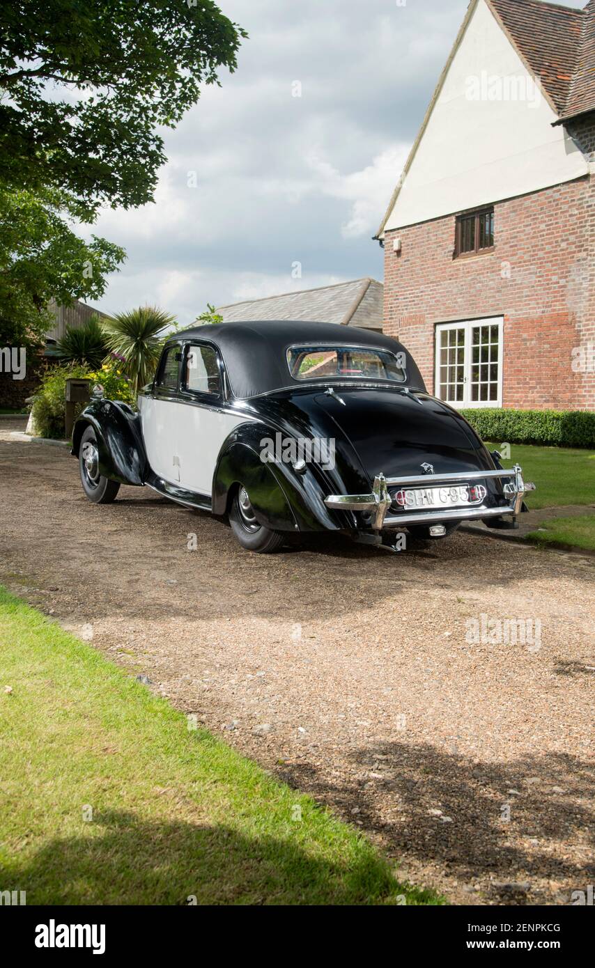 1954 Riley RME classic British saloon car Stock Photo - Alamy