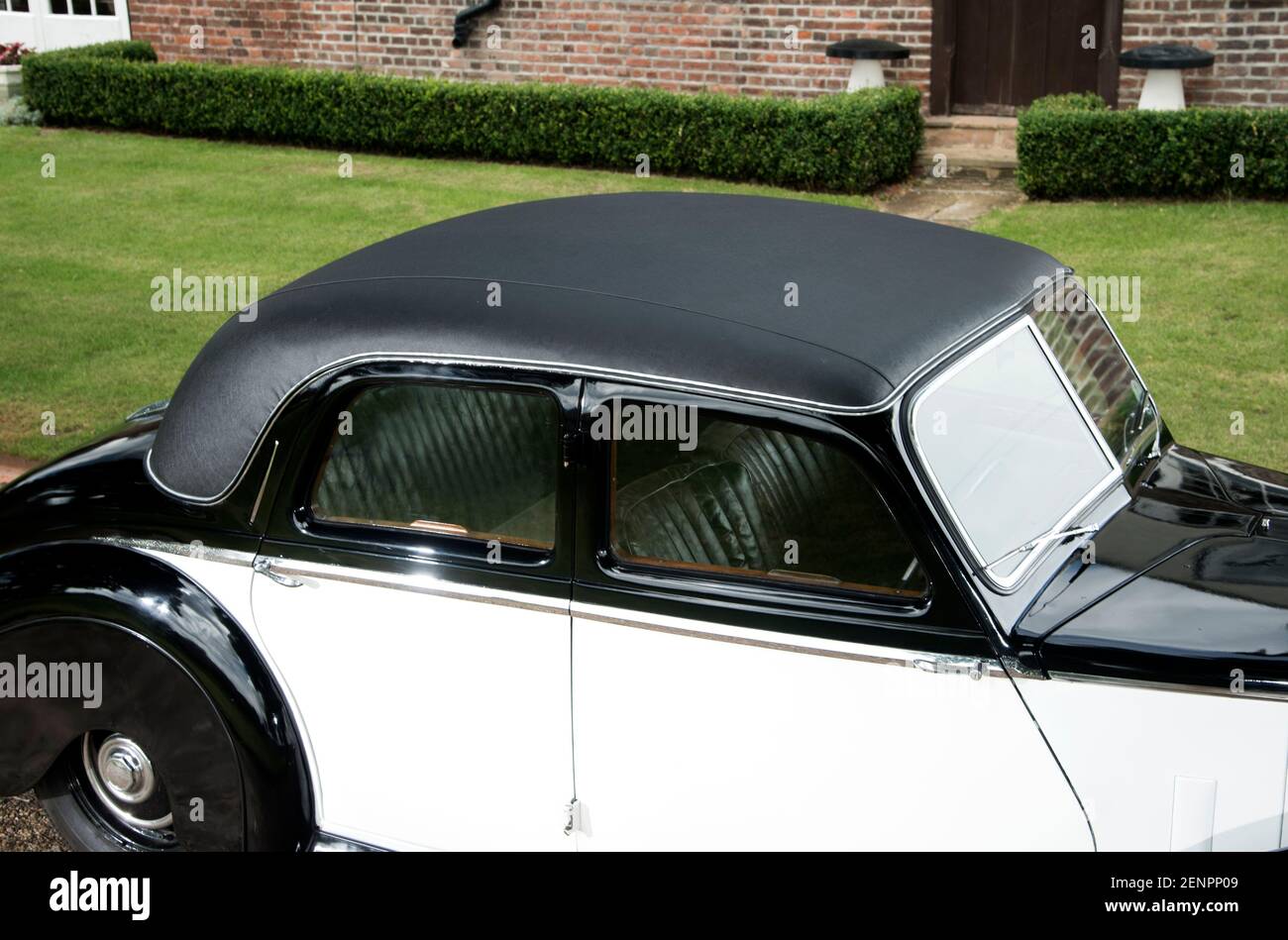 1954 Riley RME classic British saloon car Stock Photo - Alamy