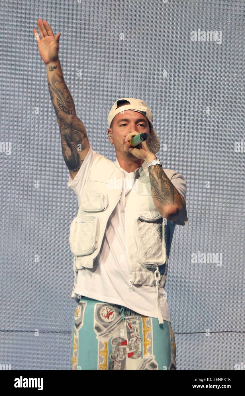 MIAMI, FL - SEPTEMBER 14: J Balvin performs during his "ARCOIRIS" tour ...