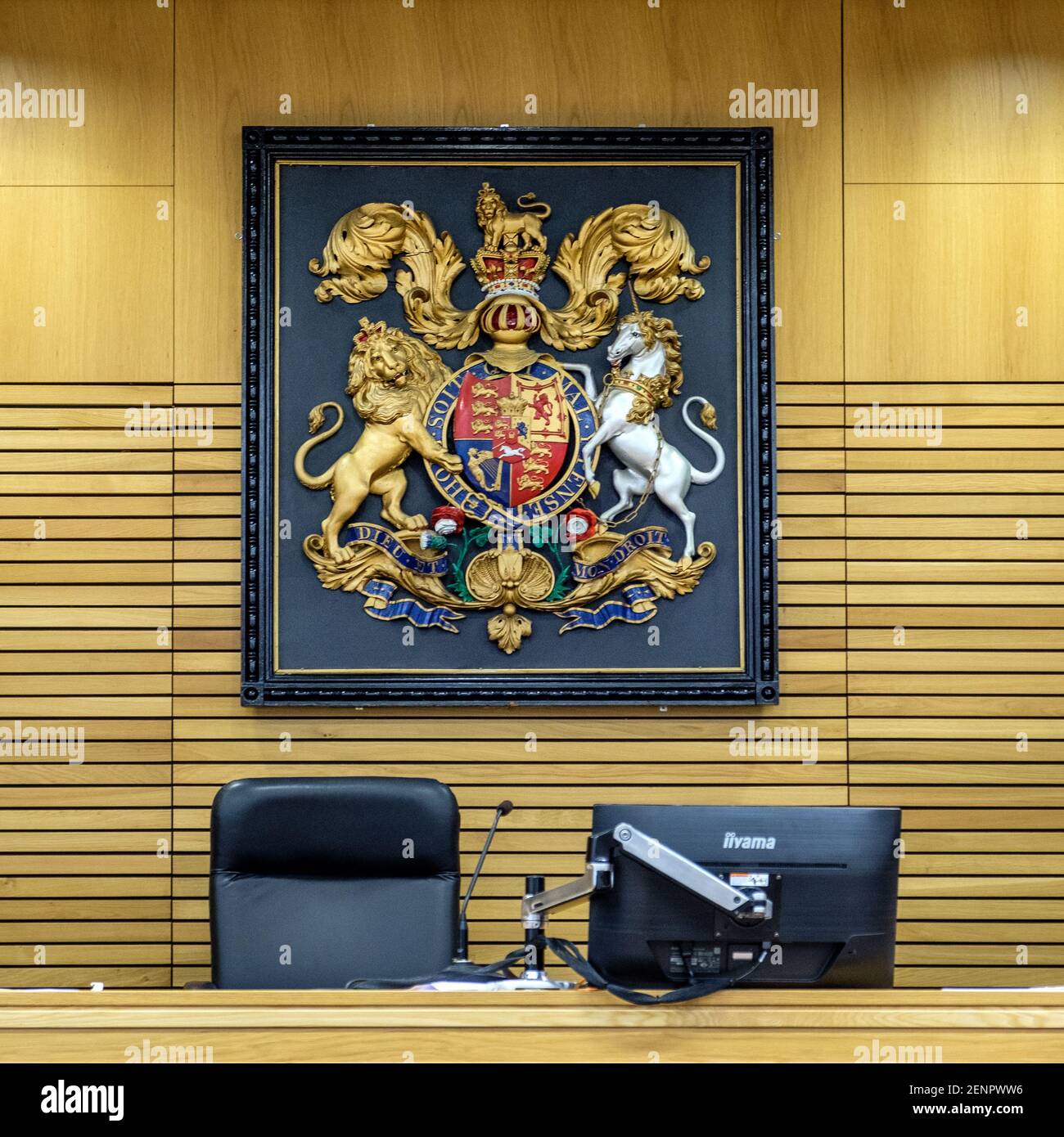 Court room jury hi-res stock photography and images - Alamy