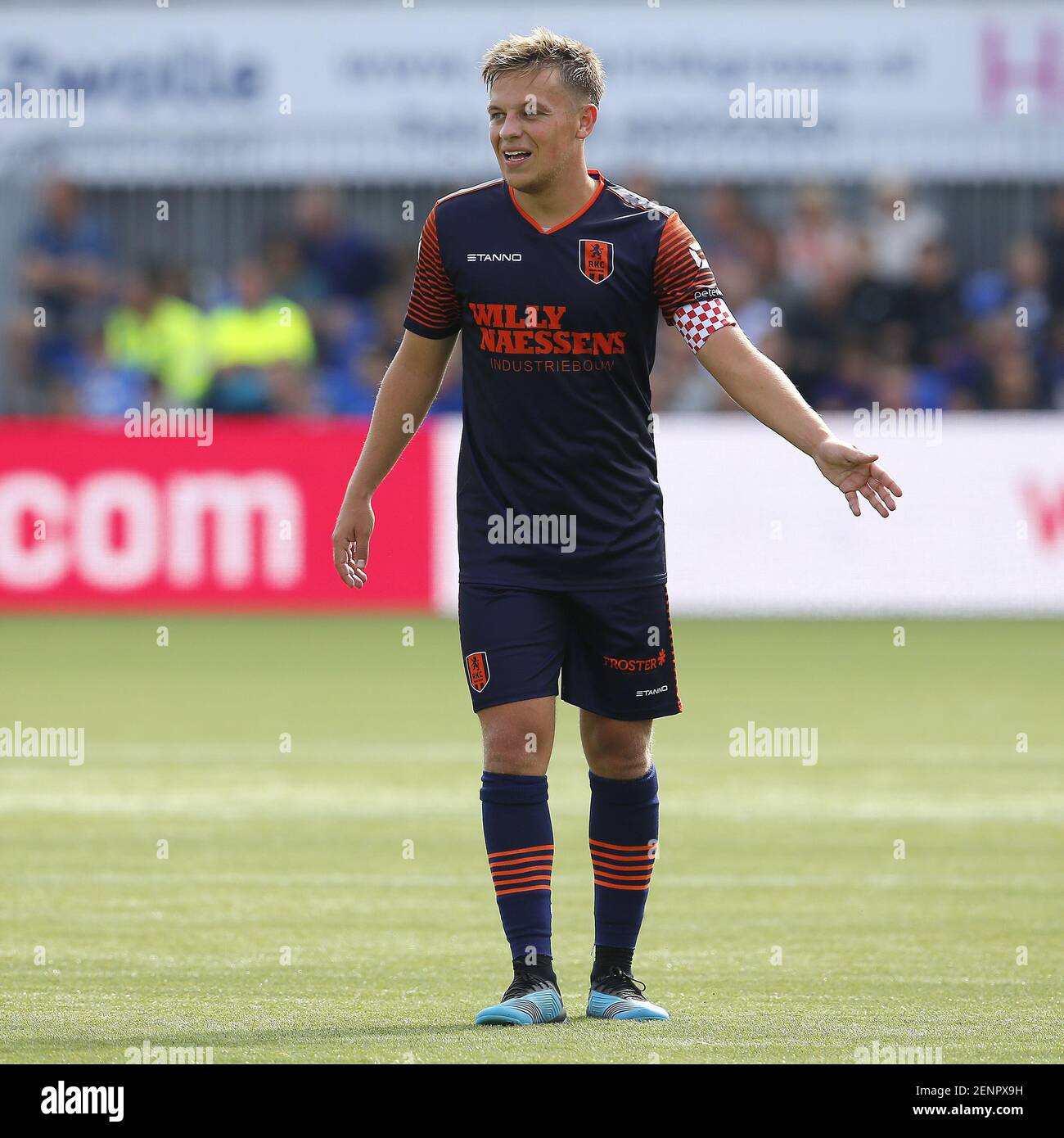 ZWOLLE, 15-09-2019, MAC3PARK Stadium, season 2019 / 2020, Dutch ...