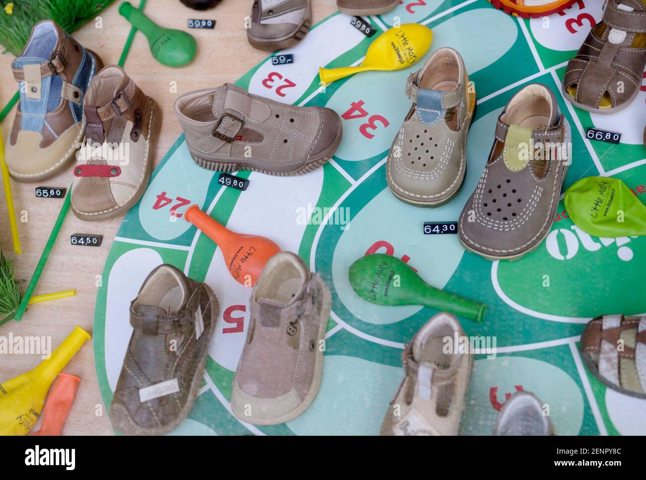 Kids shoes display hi-res stock photography and images - Alamy