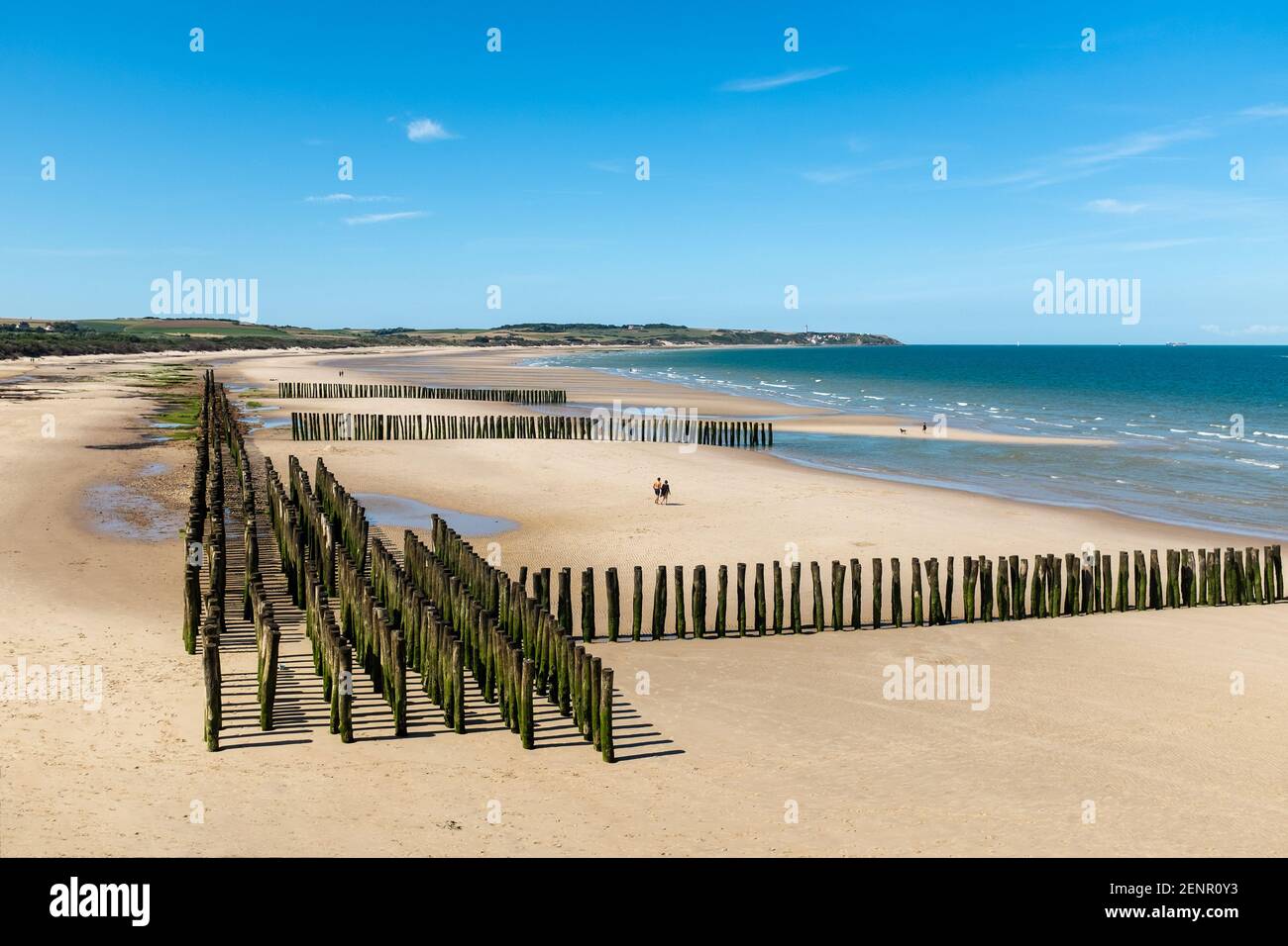 Beach poles hi-res stock photography and images - Alamy