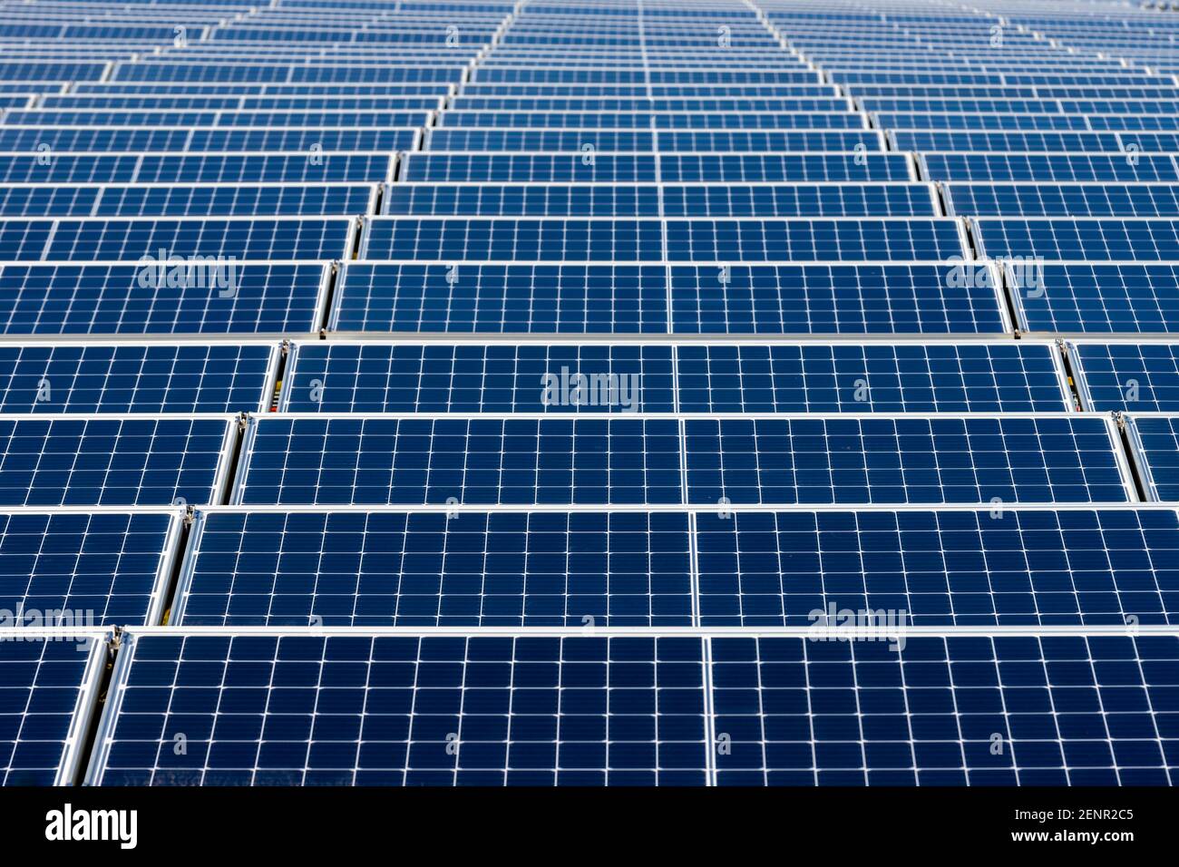 Innovation to meet the Sustainable Development Goals by creating solar ...