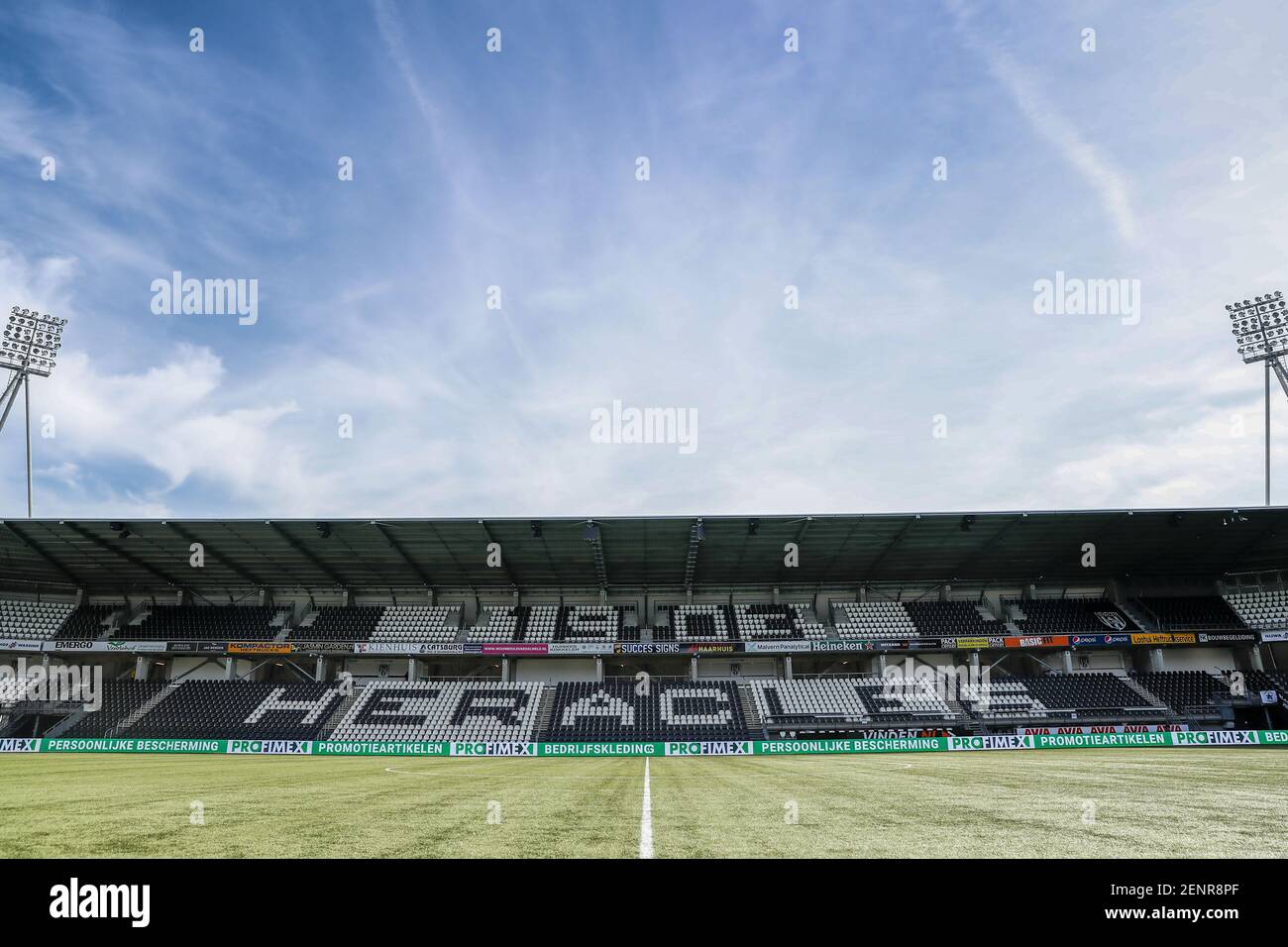 ALMELO, 15-09-2019,Heracles Almelo Stadium Erve Asito, season 2019 / ...