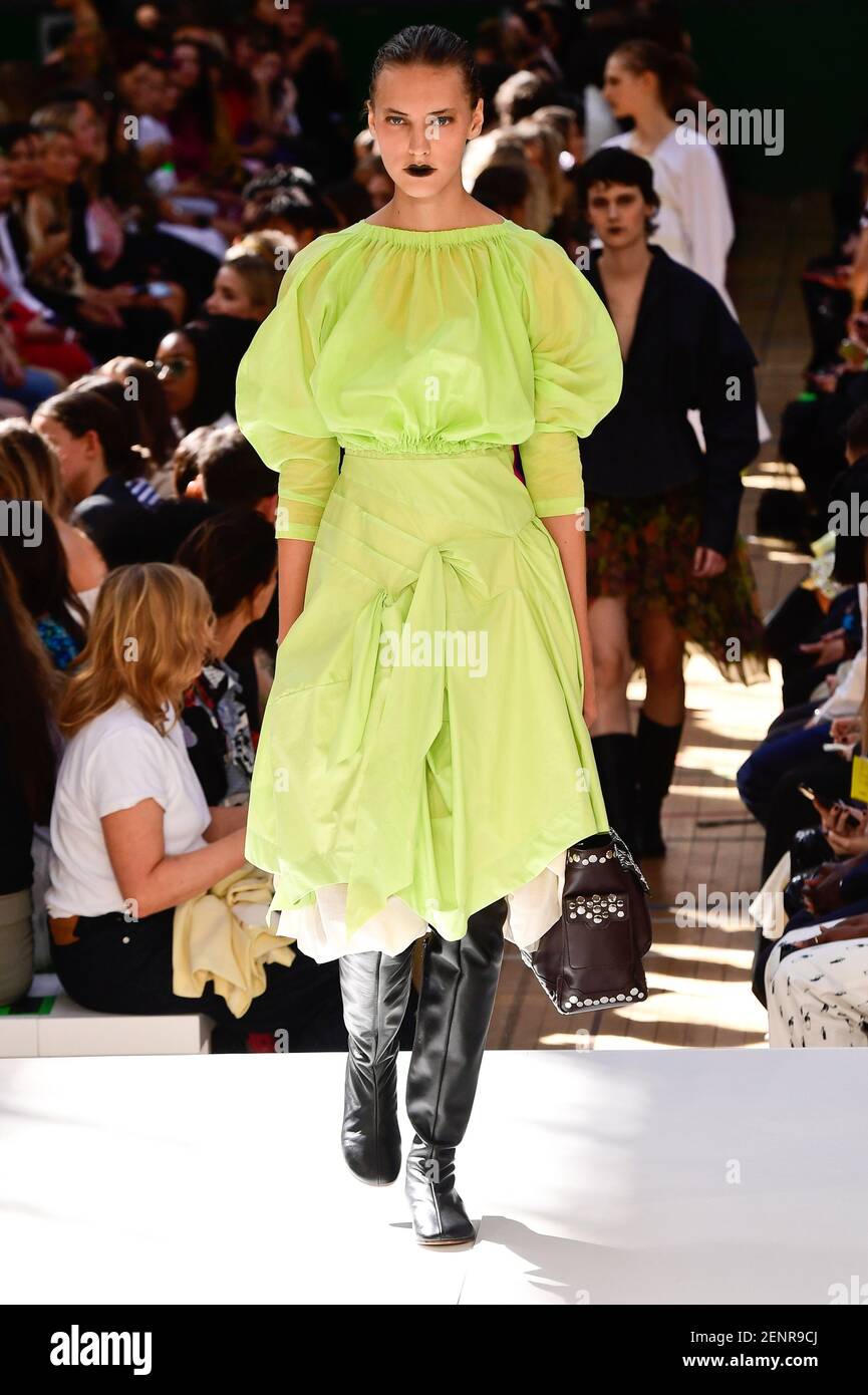 Maggie Jablonski walking on the runway Molly Goddard Fashion Show ...