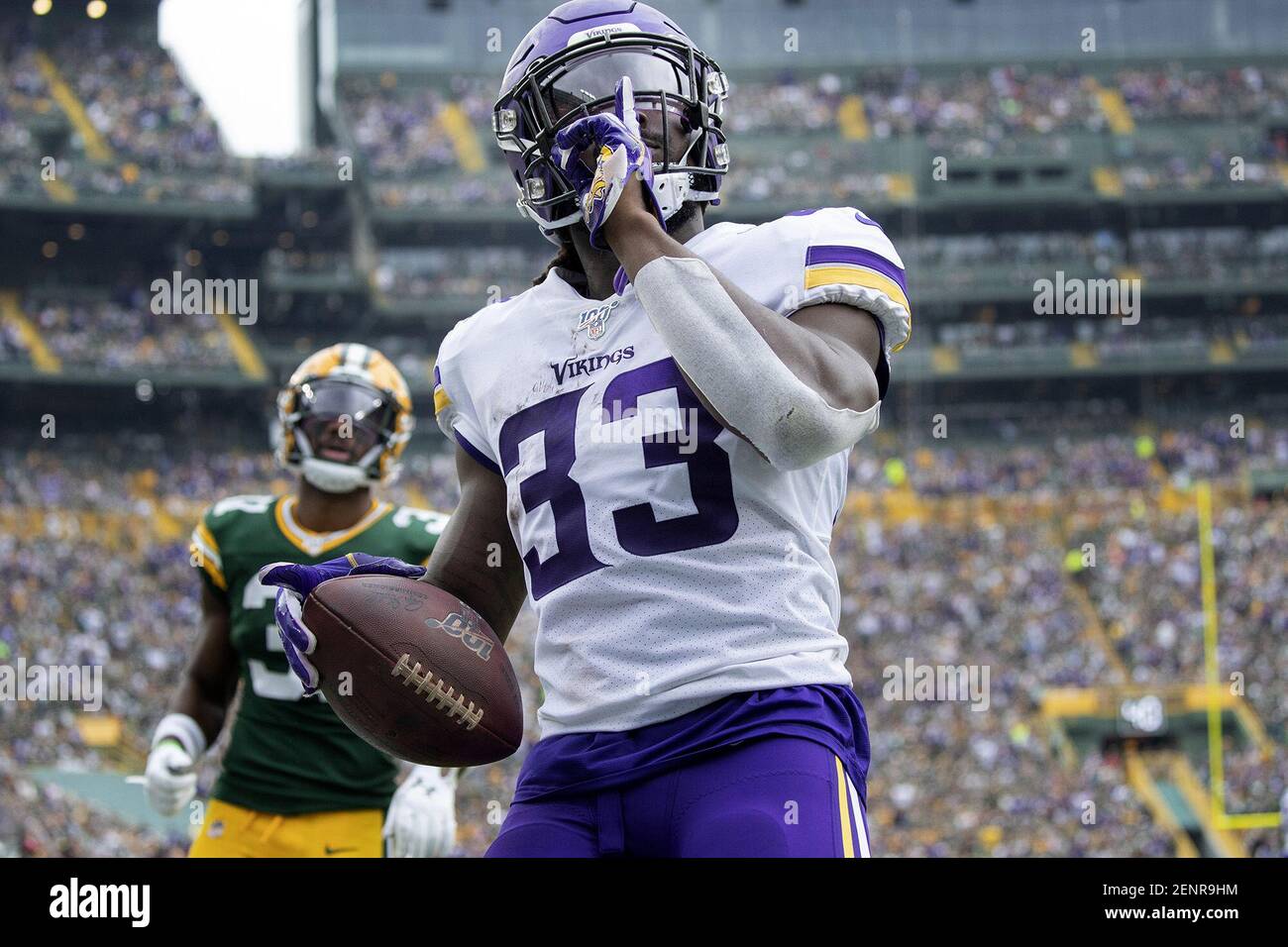 Minnesota Vikings running back Dalvin Cook (33) ran in for a 75-yard ...