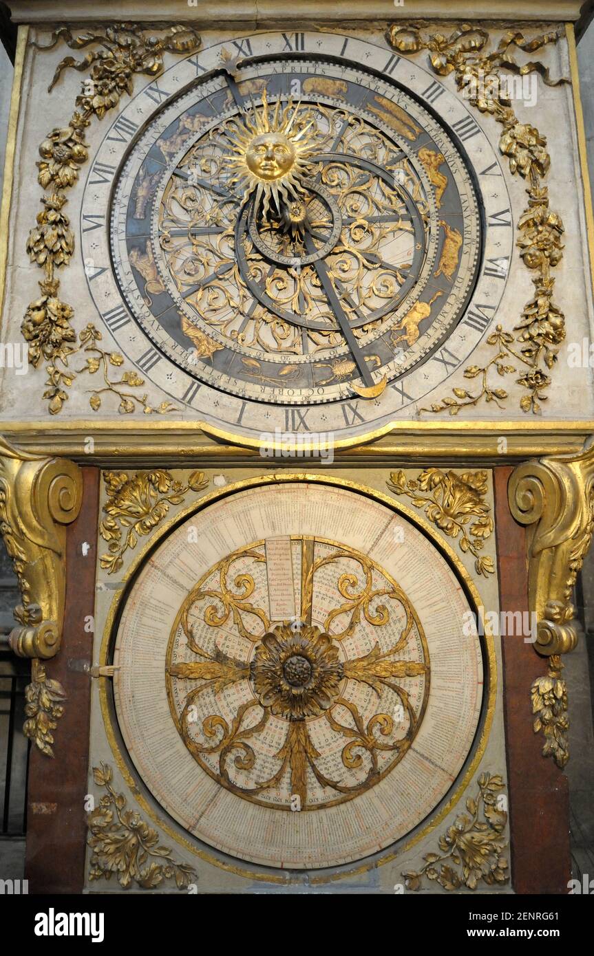 Lyon astronomical clock, Cathedrale Saint-Jean-Baptiste, Lyon, France ...