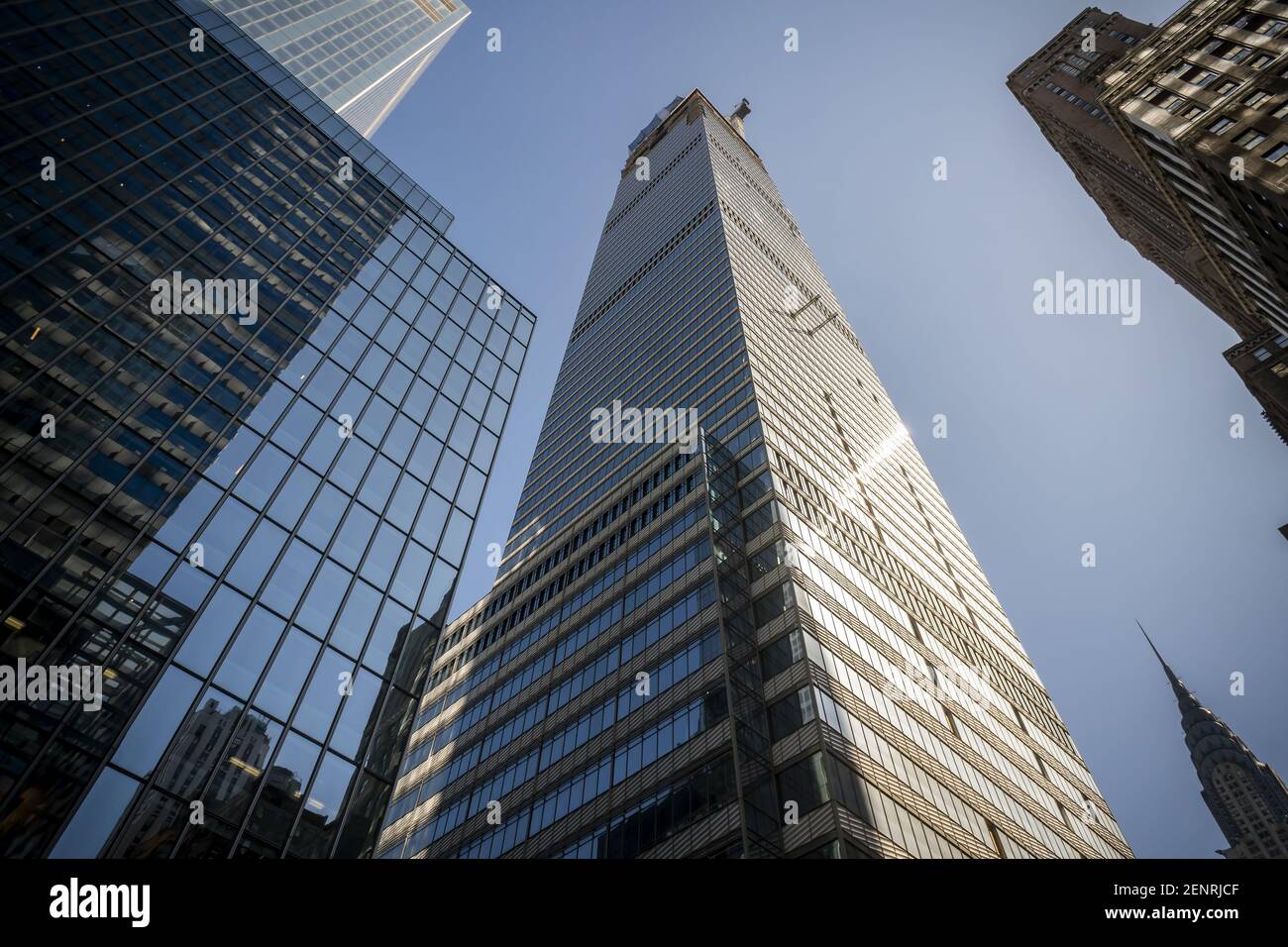Construction of the One Vanderbilt Place skyscraper on the western side ...