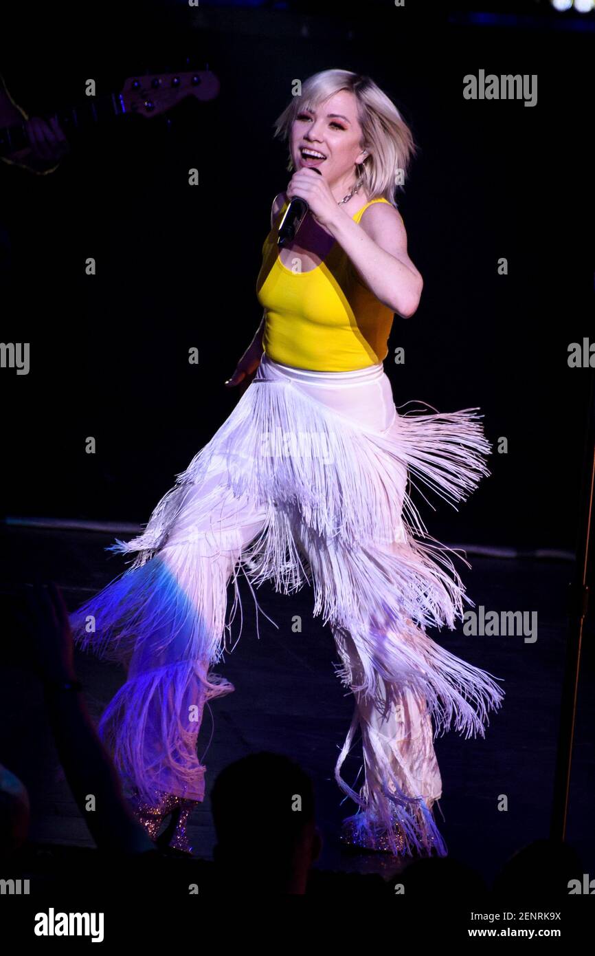 Canadian singer, songwriter, and actress, Carly Rae Jepsen, performs at ...
