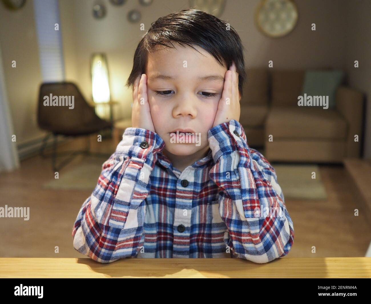 Kid online class confused hi-res stock photography and images - Alamy