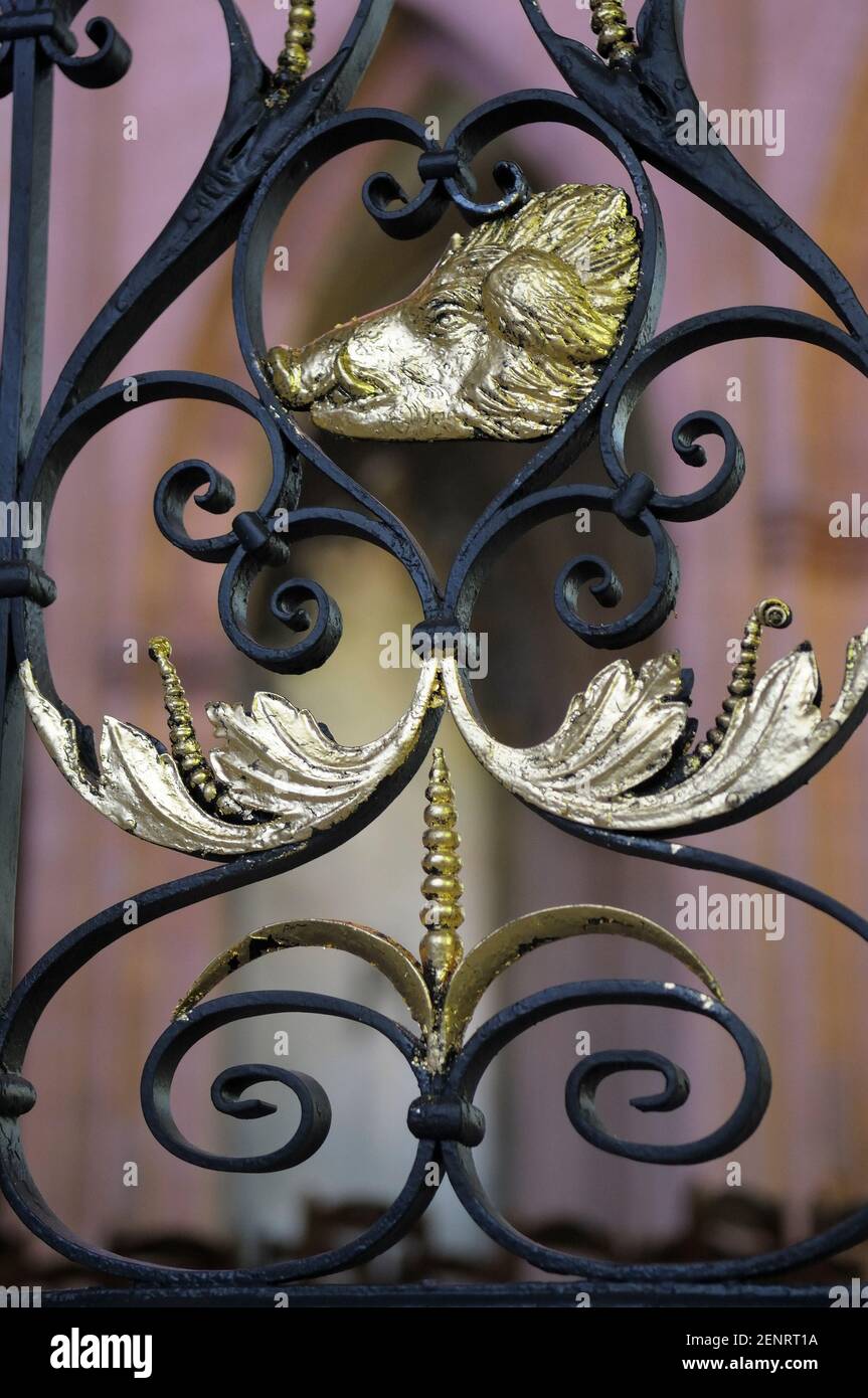 Nevers cathedral hi-res stock photography and images - Alamy