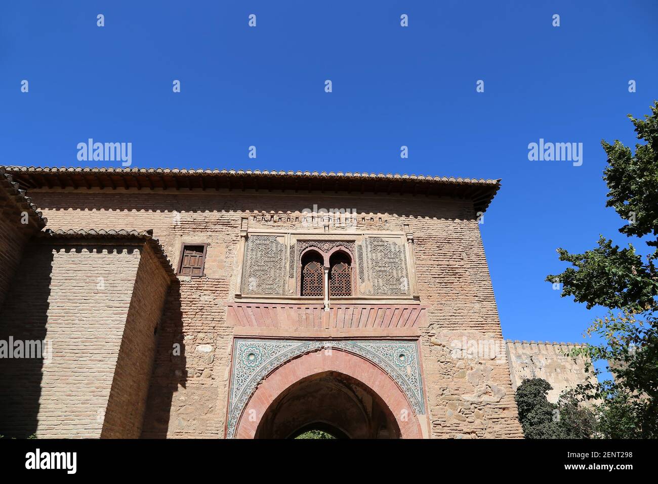 Alhambra Palace - medieval moorish castle in Granada, Andalusia, Spain ...