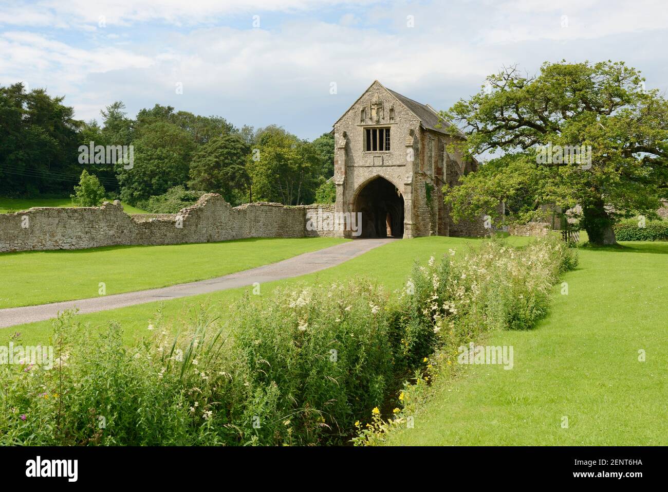 The Gatehouse of Cleeve Abbey, Somerset, UK Stock Photo - Alamy