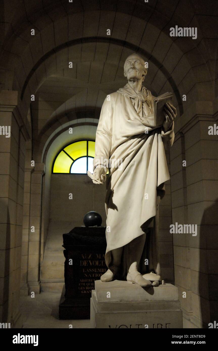 Voltaire tomb pantheon paris france hi-res stock photography and images ...