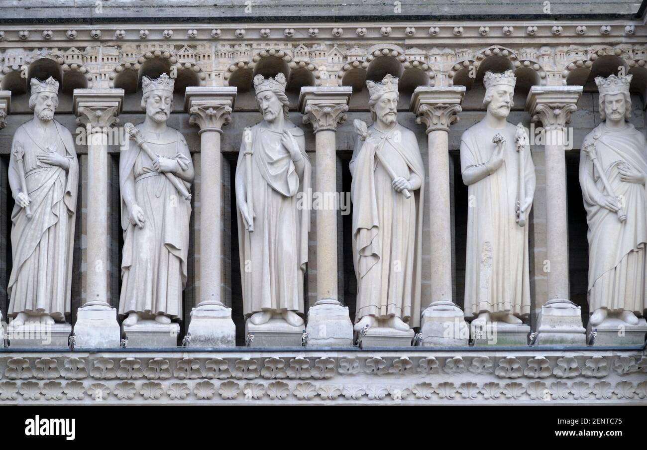 Statues of saints on the facade, Notre Dame Cathedral, Paris, Île-de ...