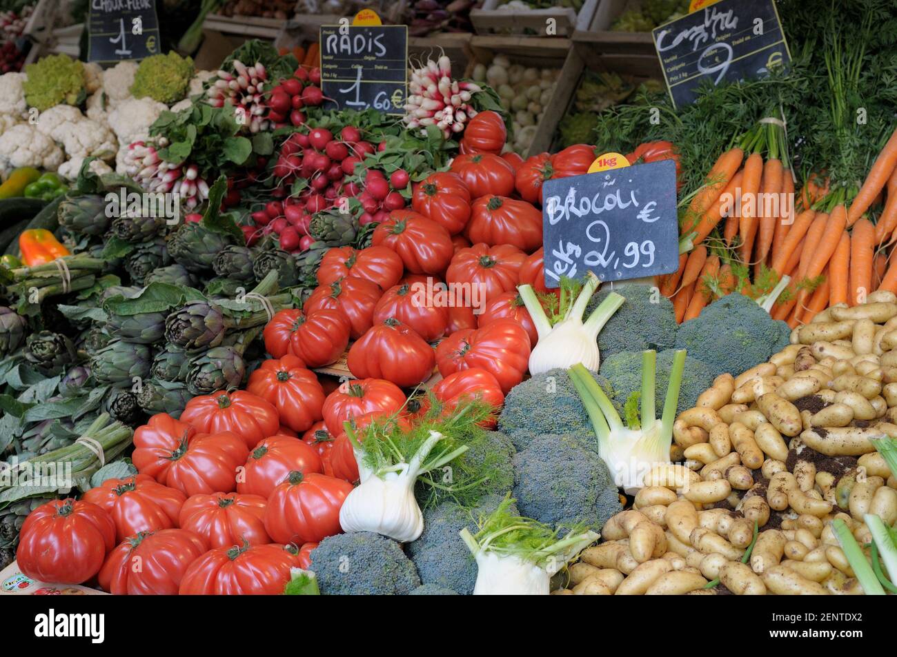 Fresh vegetables at a Paris market, Paris, Île-de-France, France Stock ...