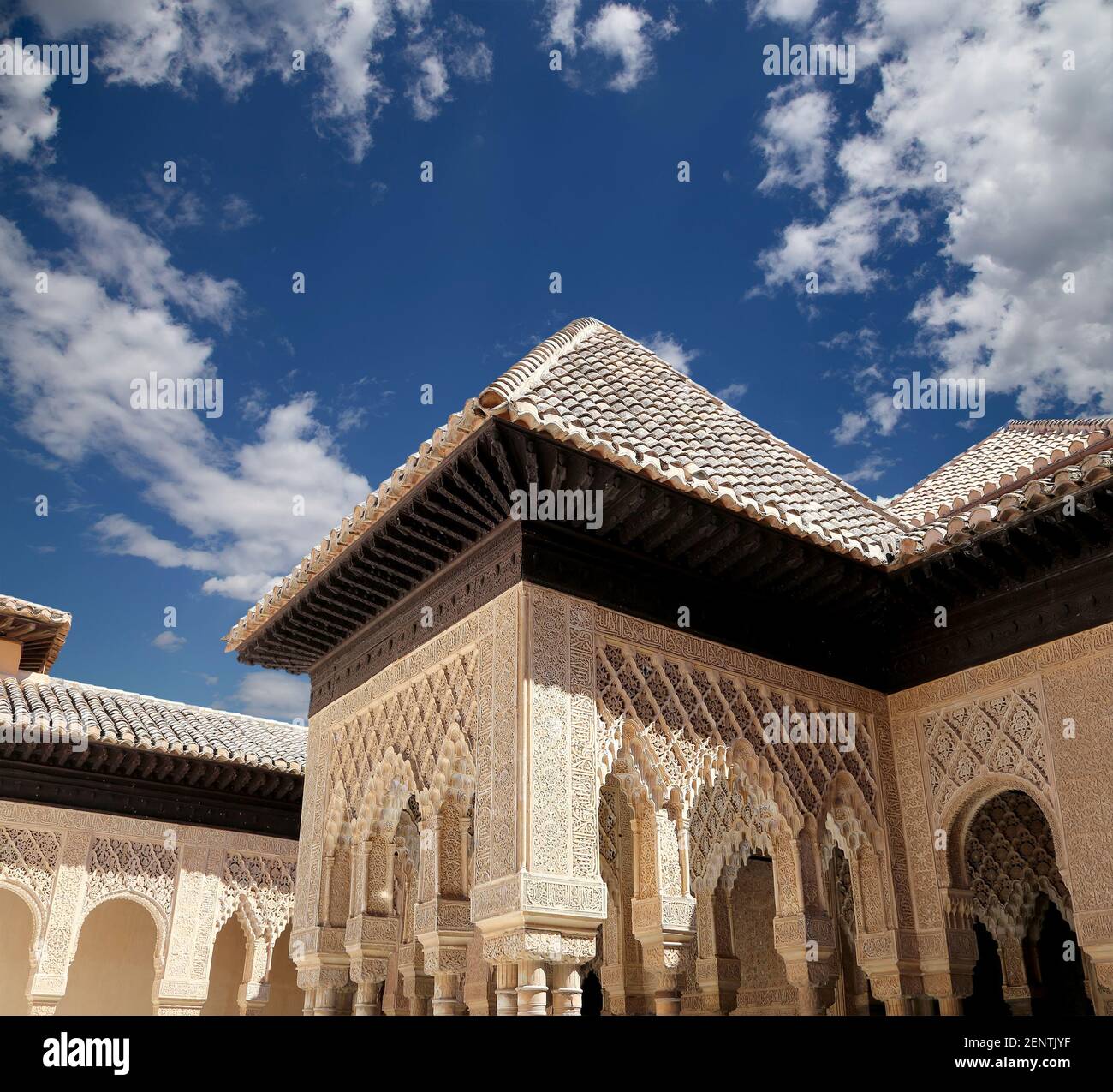 Alhambra Palace - medieval moorish castle in Granada, Andalusia, Spain ...