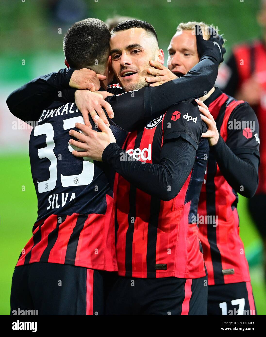 Bremen, Deutschland. 26th Feb, 2021. firo football: Fuvuball: 26.02. ...