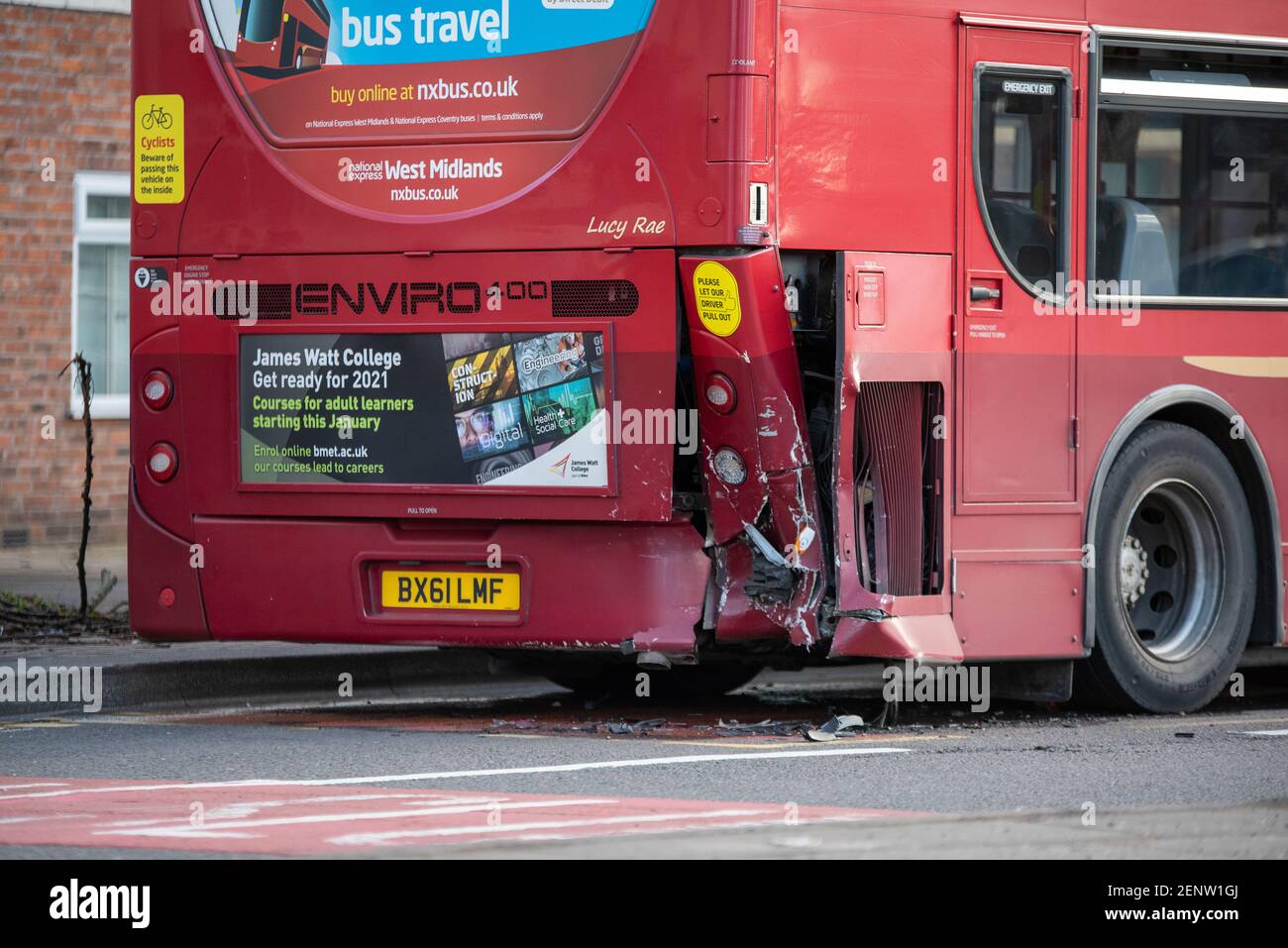 Back end of a bus hi-res stock photography and images - Alamy