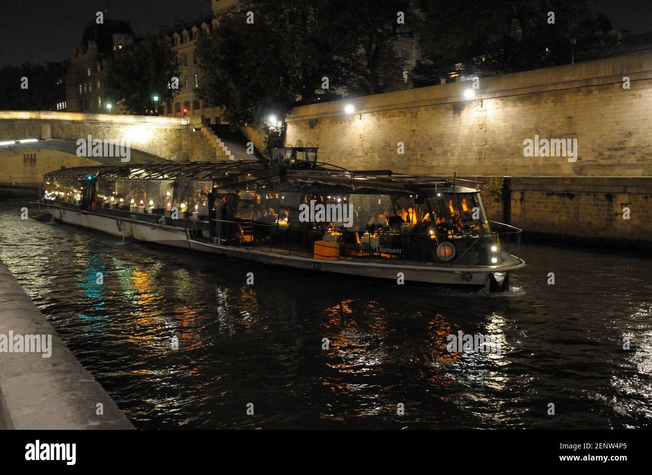 Sightseeing boat Diamant at Dusk, Seine River, Paris, Île-de-France ...