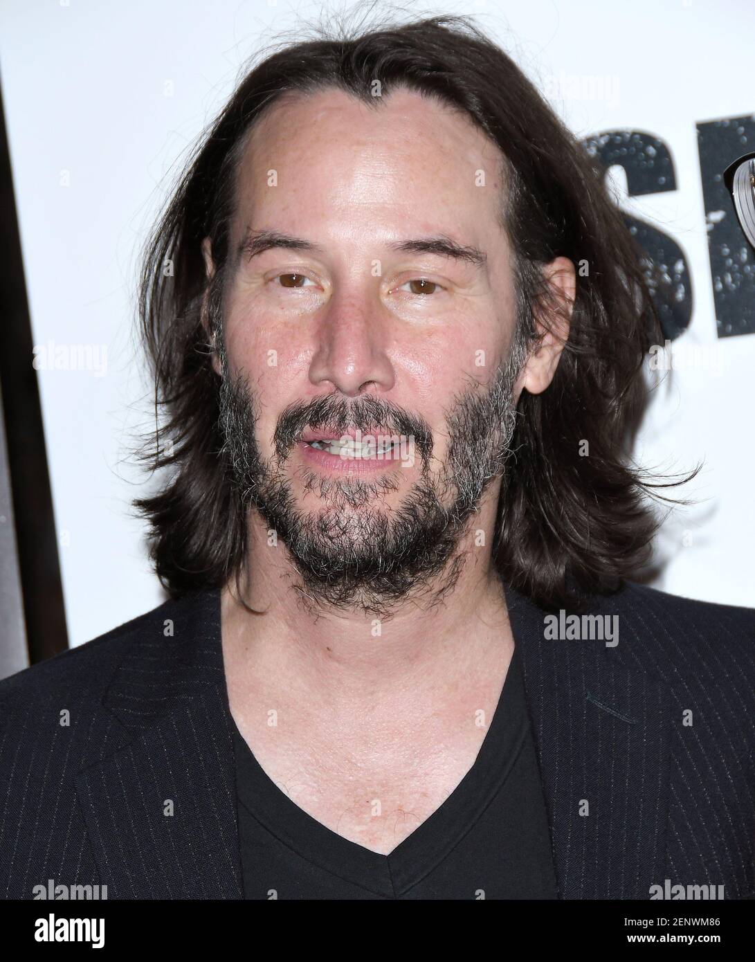 Keanu Reeves arrives at the Liongate's SEMPER FI Los Angeles Screening ...