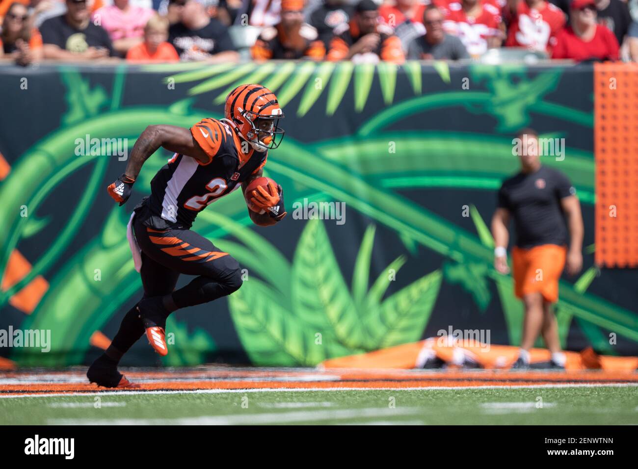 September 15, 2019: Cincinnati Bengals cornerback Darius Phillips (24 ...