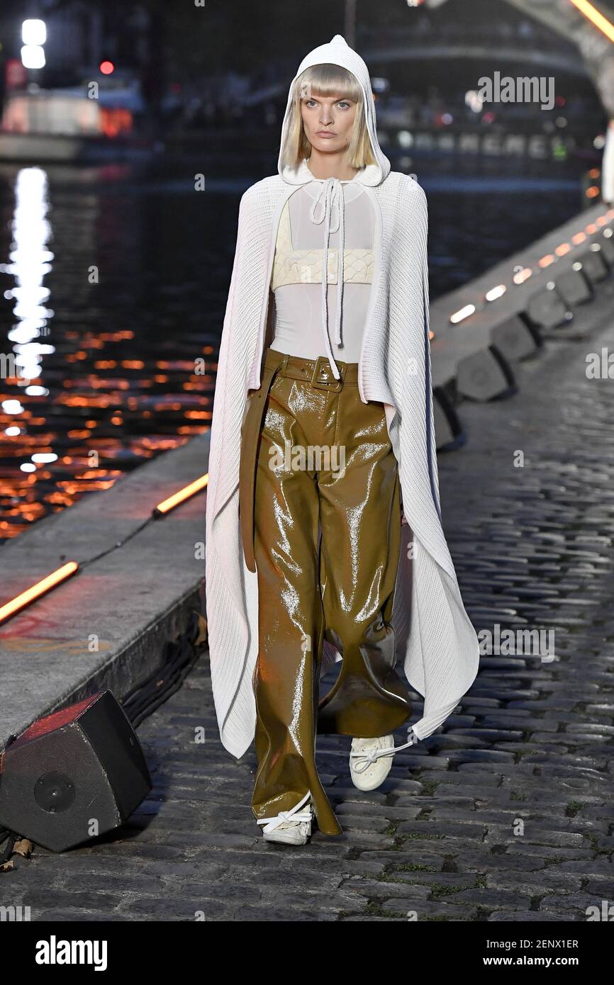 Model walking on the runway during the Courreges Ready to Wear Spring ...