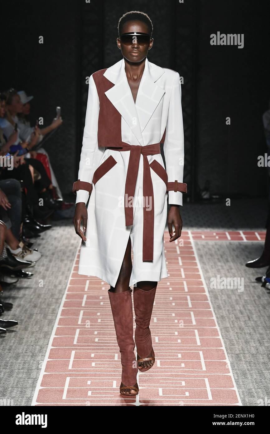 Model walking on the runway during the Guy Laroche Ready to Wear Spring ...