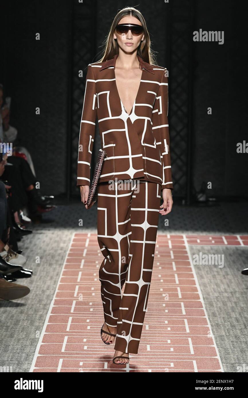 Model walking on the runway during the Guy Laroche Ready to Wear Spring ...