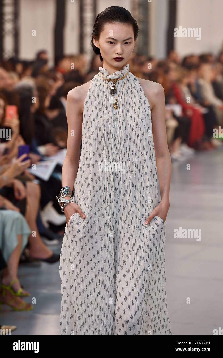 Model He Cong walking on the runway during the Chloe Ready to Wear ...