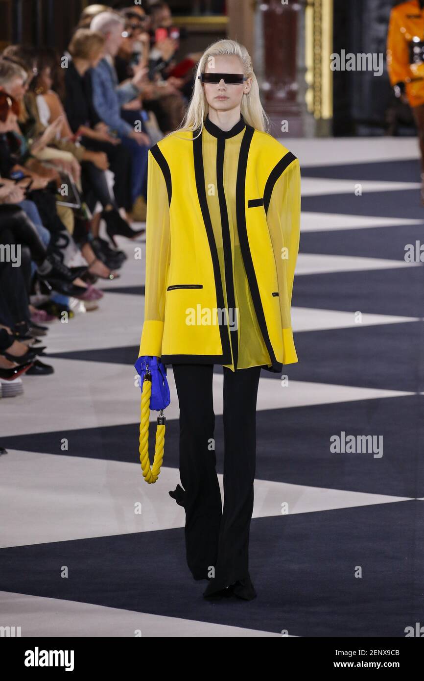 Model walking on the runway during the Balmain Ready to Wear Spring ...