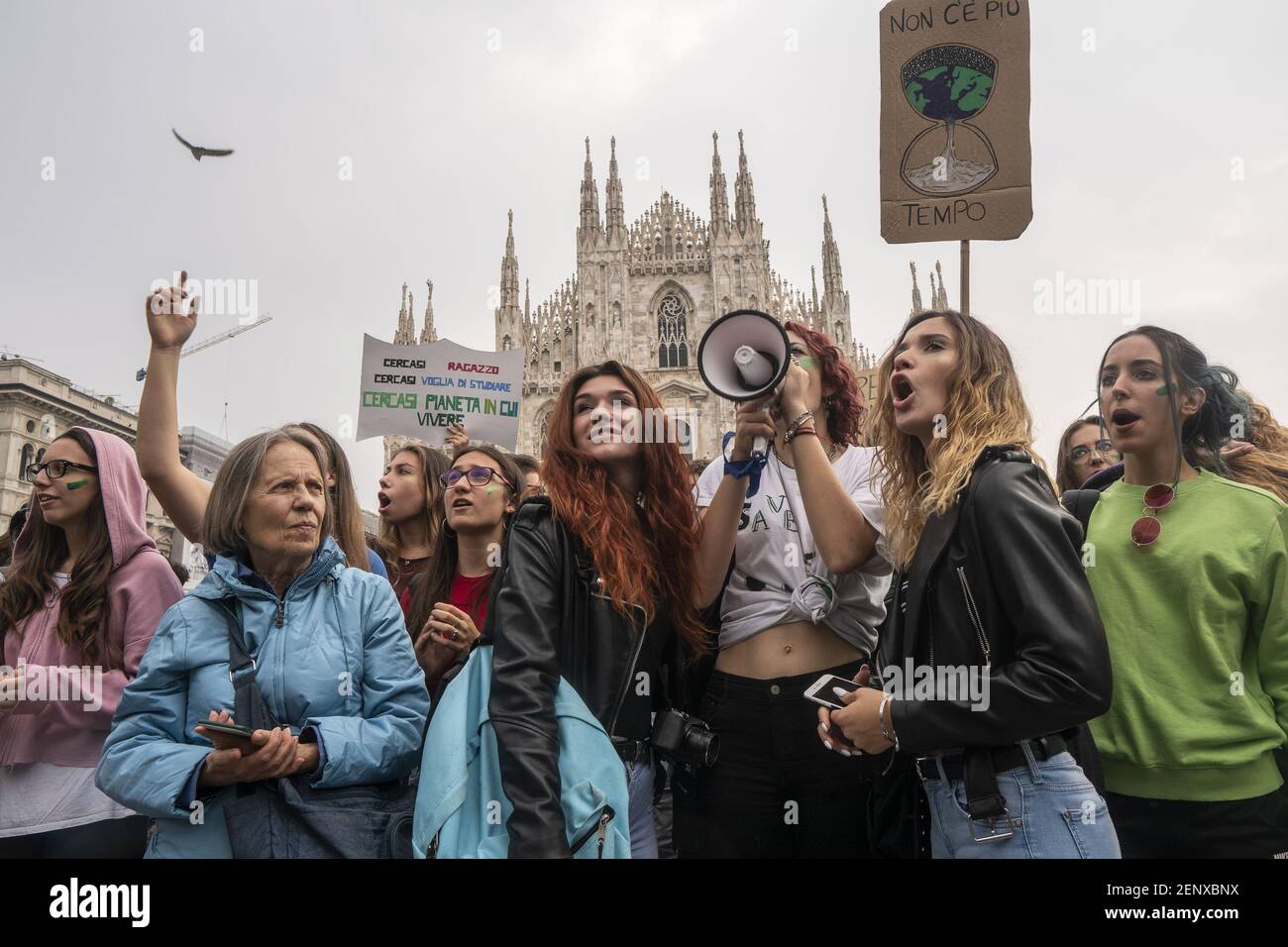 Girls applauding Students during the protest. Students from High school ...
