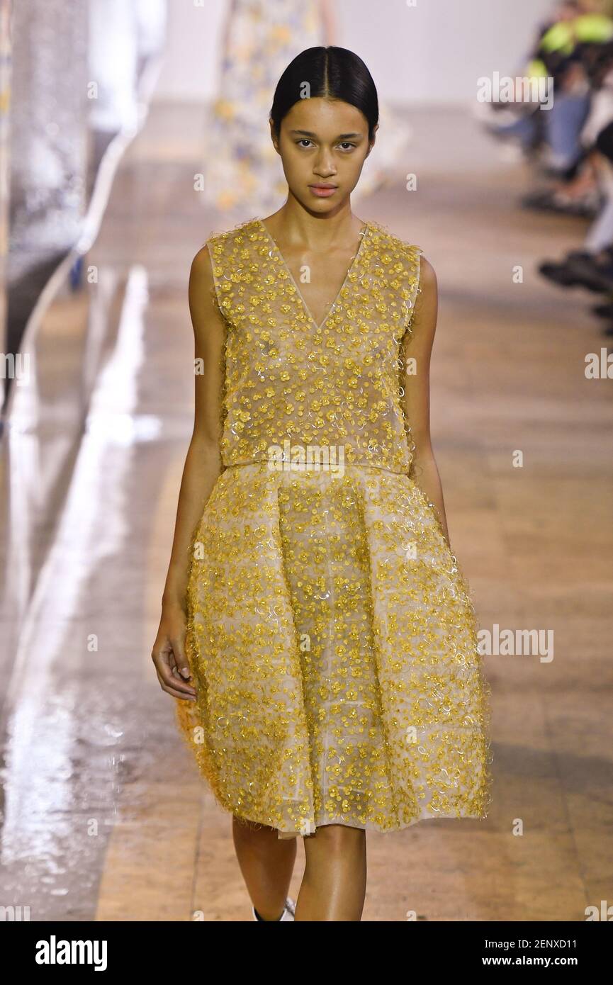 Model walking on the runway during the Nina Ricci Ready to Wear Spring ...