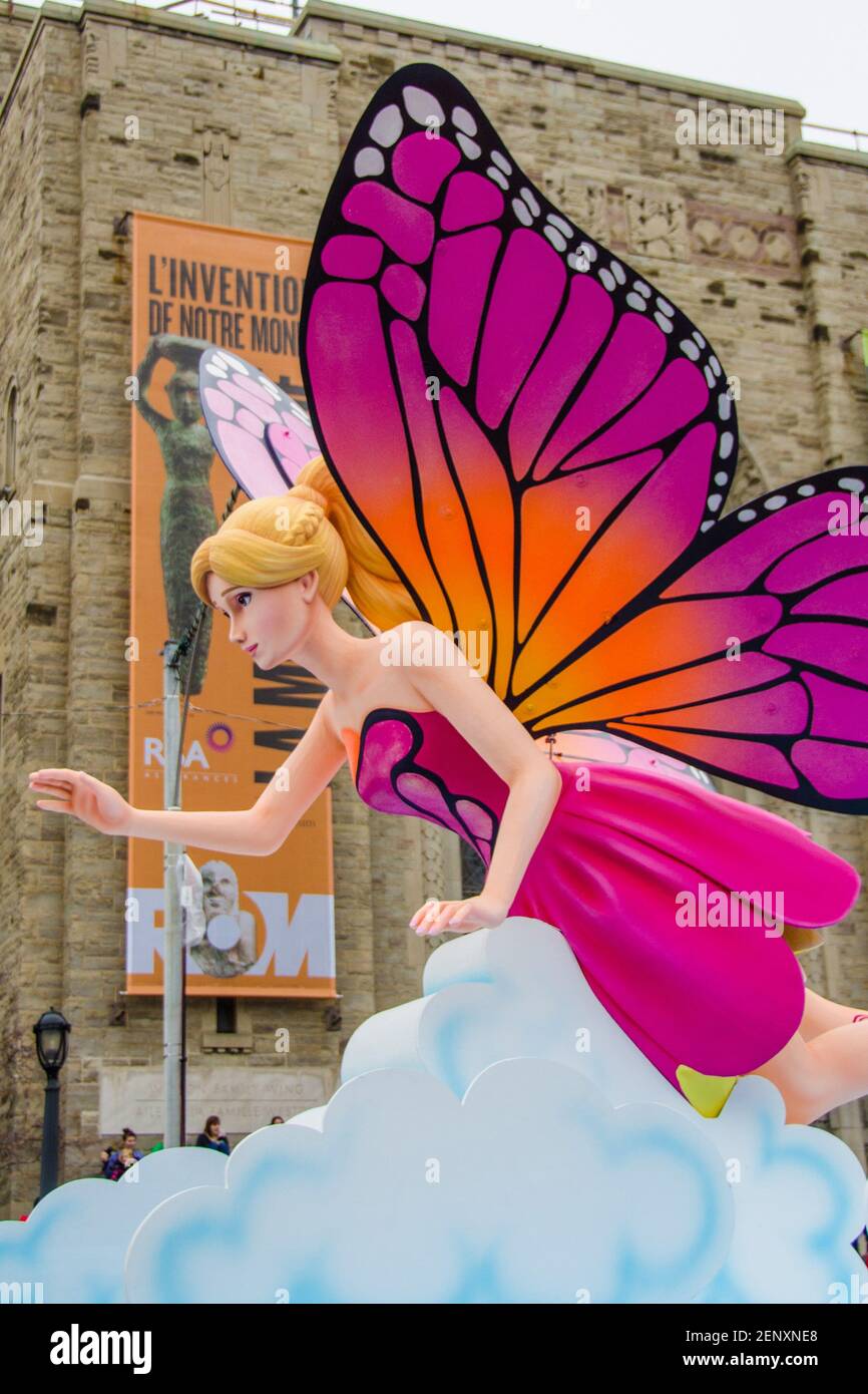 Santa claus parade float hi-res stock photography and images - Alamy