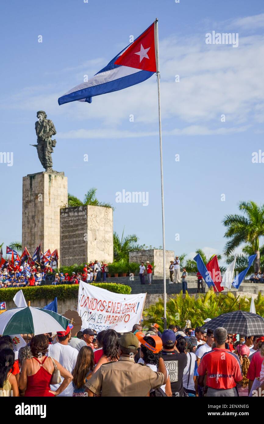 Cuban may 1 monument hi-res stock photography and images - Alamy
