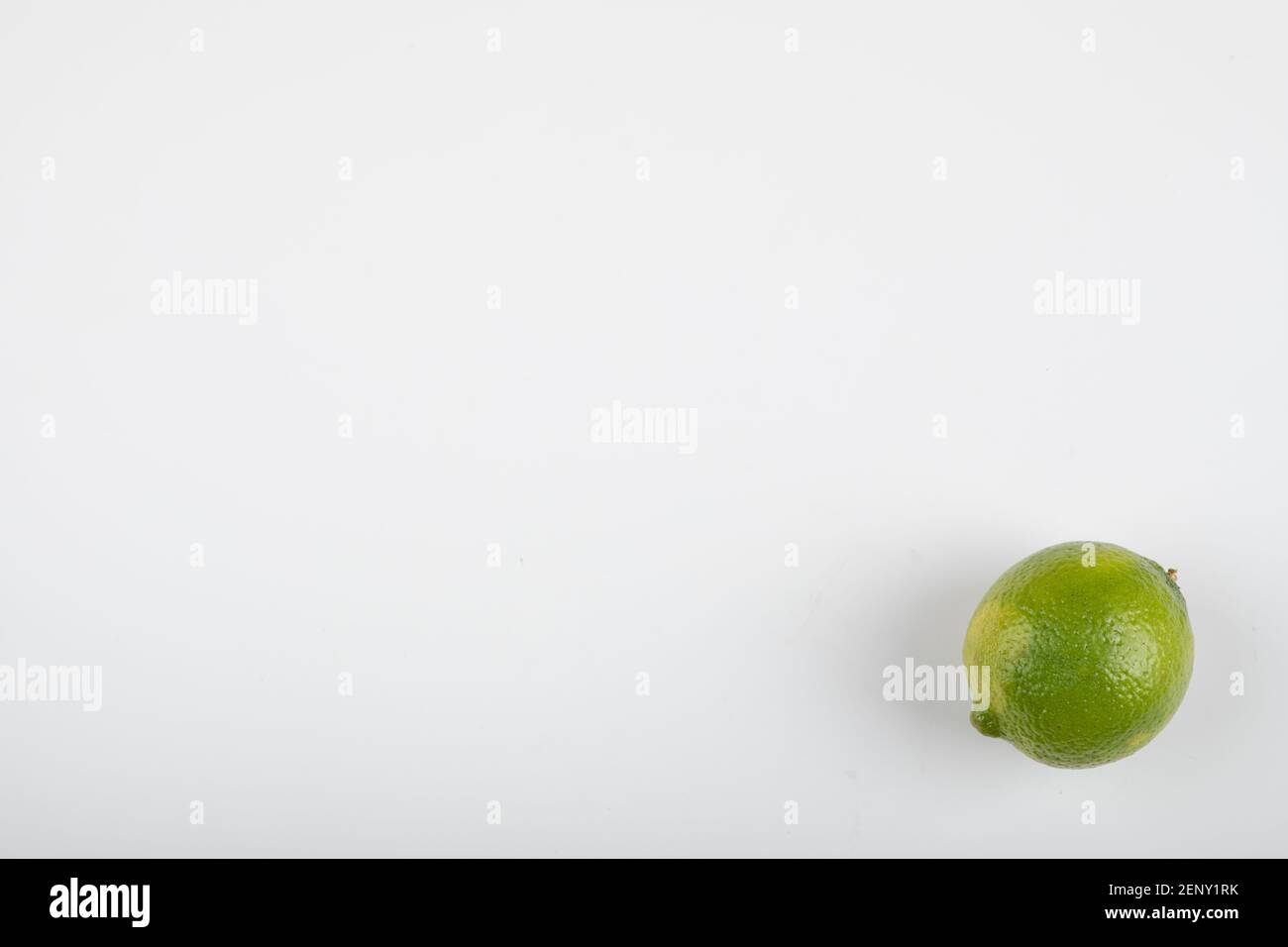 Ripe lime fruit hi-res stock photography and images - Alamy