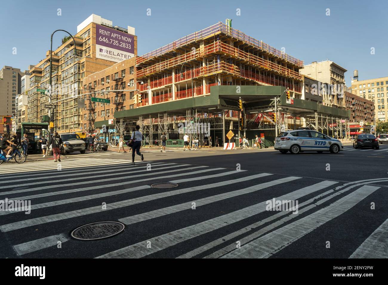 Construction along the 14th Street corridor on the border of Greenwich ...